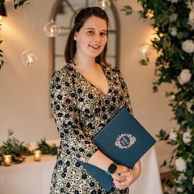 Celebrant Louise - Celebrant, Hertfordshire